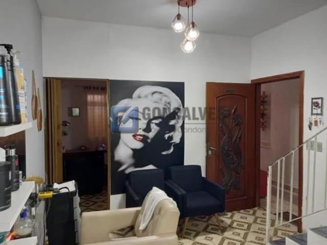 Sobrado Residencial/Comercial em Jardim do Mar, São Bernardo do Campo – 5 Dormitórios, 2 Suítes