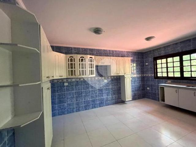 Sobrado com 3 quartos à venda em Luiz Fagundes SP