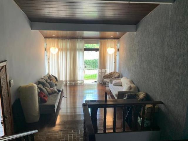 SOBRADO À VENDA COM 290M², 3 DORMITÓRIOS, 1 SUÍTE, 4 VAGAS NOVA PETRÓPOLIS SÃO BERNARDO DO CAMPO