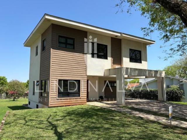 Sobrado semi mobiliado no Condomínio Campo dos Sonhos em Foz do Iguaçu venda ou locação