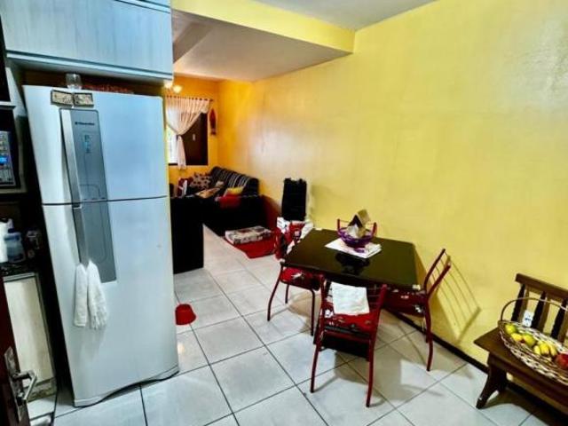 Sobrado semi mobiliado à venda no Bairro Quatro Lagos