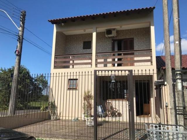 Sobrado semi mobiliado de 3 dormitorios sendo uma suite no bairro Hipica