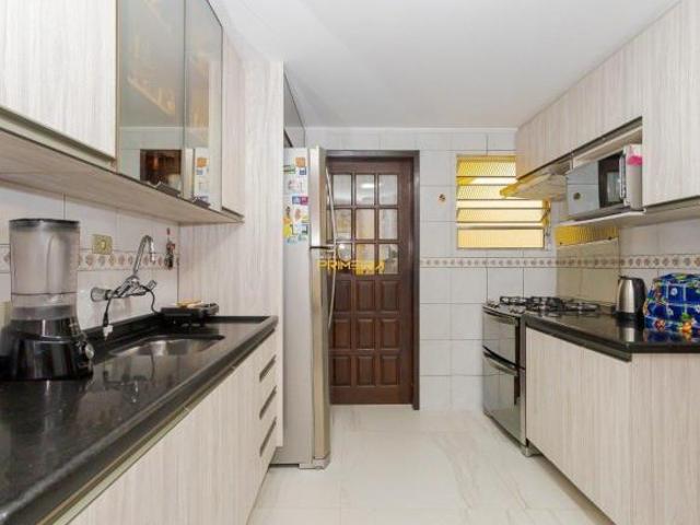 Sobrado Semi mobiliado 3 quartos 2 vagas 113m² no Atuba