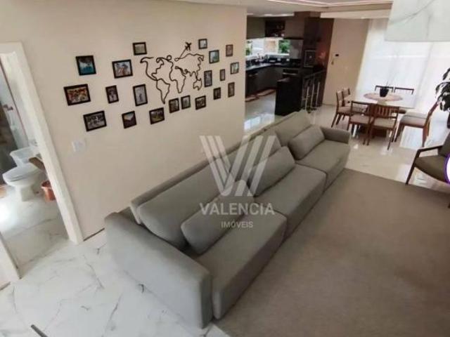 Sobrado Semi Mobiliado | 4 Quartos | 6 Vaga | 312m² Priv | Xaxim Curitiba/PR