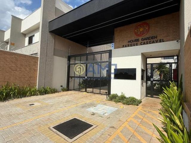 SOBRADO SEMI NOVO À VENDA NO HOUSE GARDEN CASCAVEL JARDIM ATLÂNTICO GOIÂNIA
