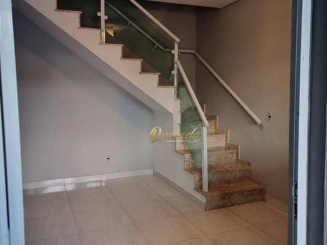 Sobrado semi novo, à venda, 3 dormitórios, piscina, Jardim dos Sabiás, Indaiatuba
