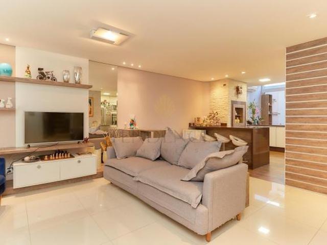 Sobrado SEMIMOBILIADO com 4 quartos à venda, 205 m2, SANTO INÁCIO, CURITIBA PR