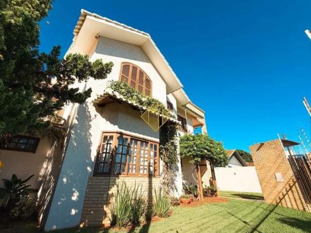 Sobrado Totalmente Mobiliado à Venda no Jardim Porto Alegre – Toledo/PR