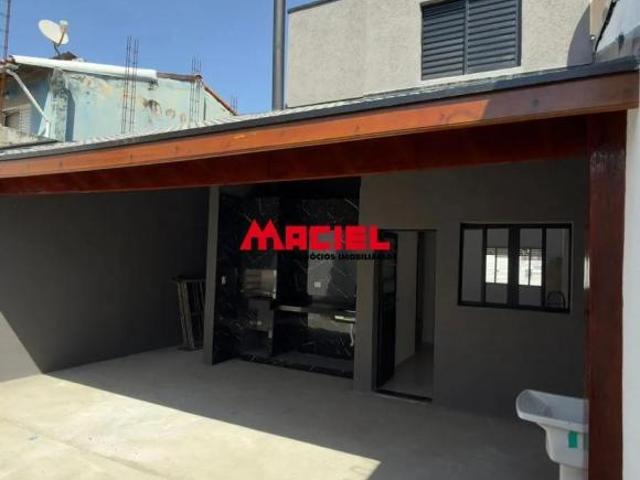 SOBRADO TOTALMENTE REFORMADO NO SÃO JUDAS TADEU | 2 DORM | ESPAÇO GOURMET E QUINTAL