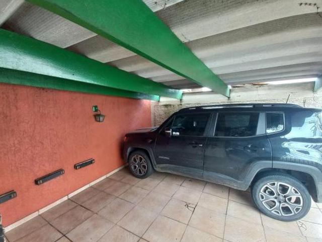 Sobrado três dormitórios duas vagas no Jardim Bonfiglioli