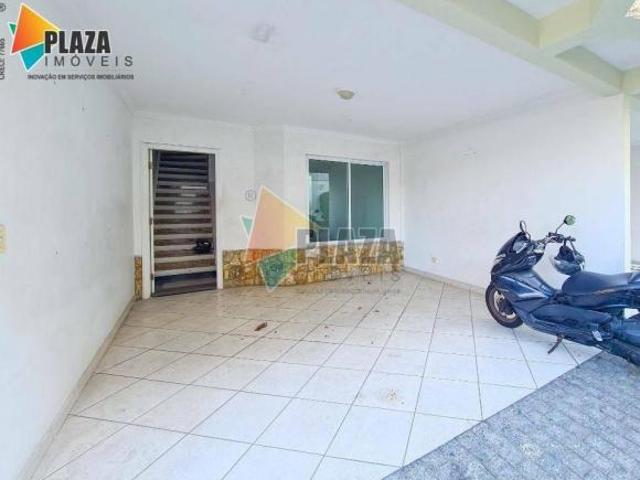 Sobrado triplex 3 dormitórios com 1 suíte à venda, 132 m² por R$ 799.800 Canto do Forte Praia Gr