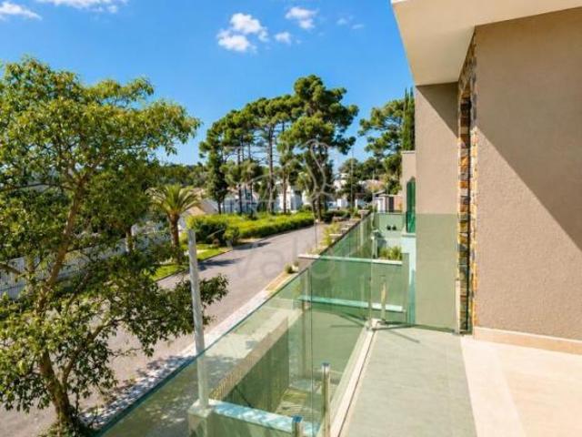 Sobrado Triplex 3 dormitórios de Alto Padrão à Venda  Abranches | Curitiba/PR