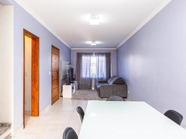 Sobrado Triplex 3 quartos no Uberaba