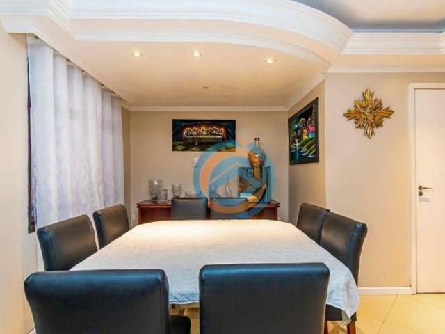 Sobrado Triplex 3 Quartos com Suíte, Ático Amplo e 3 Vagas – Campo Comprido