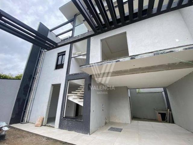 Sobrado Triplex | 150m² priv | 3 Quarto | 1 Suite | 4 Vaga | Cidade Jardim São José dos Pinhais/PR