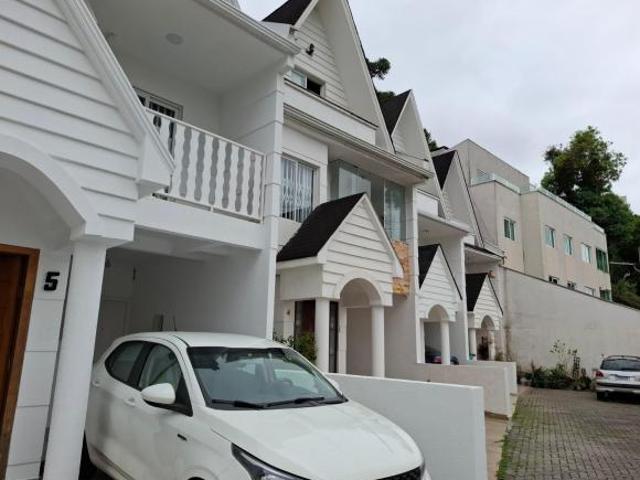 Sobrado Triplex