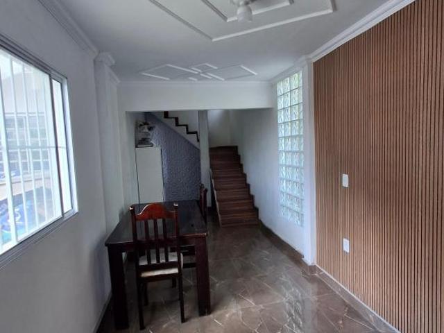 Sobrado Triplex