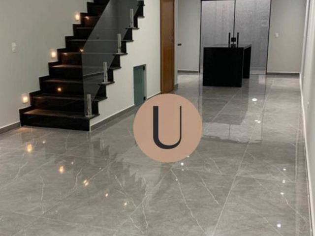 Sobrado Triplex com Terraço Gourmet na Vila Carrão
