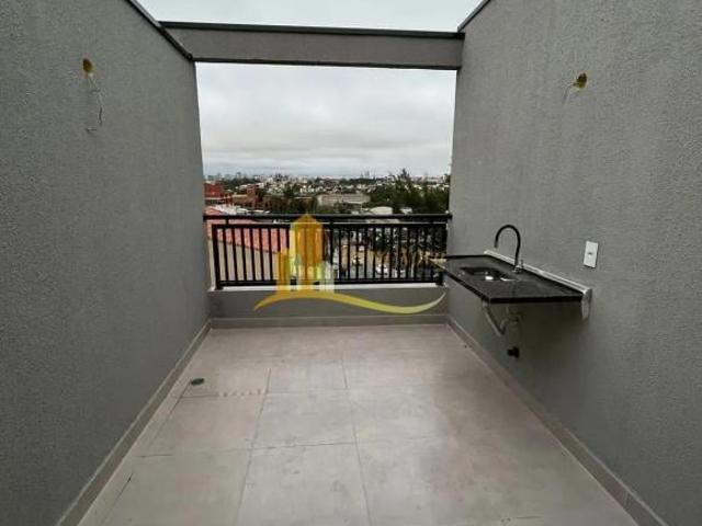 SOBRADO TRIPLEX, COM 02 QUARTOS, 03 BANHEIROS, 01 VAGA COBERTA, INFRA ESTRUTURA PARA CARRO ELETRICO