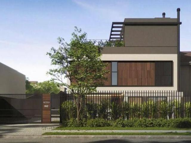 Sobrado Triplex com 250 m2 no Guaira R$ 1.258.454,00