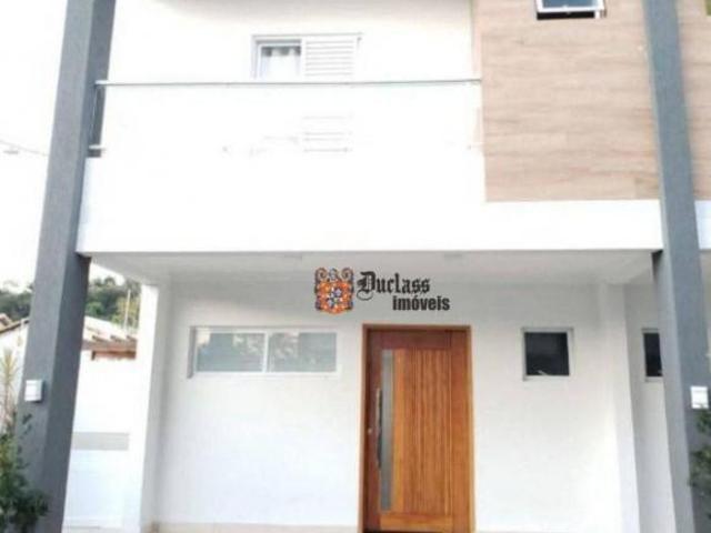 Sobrado triplex com 2 suítes à venda, 199 m² por R$ 675.000 Massaguaçu Caraguatatuba/SP