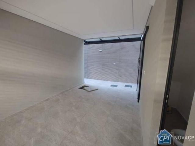 Sobrado TRIPLEX com 2 Quartos no Canto do Forte em Praia Grande/SP
