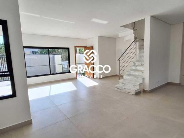 Sobrado Triplex com 3 suítes à venda no Vila Izabel