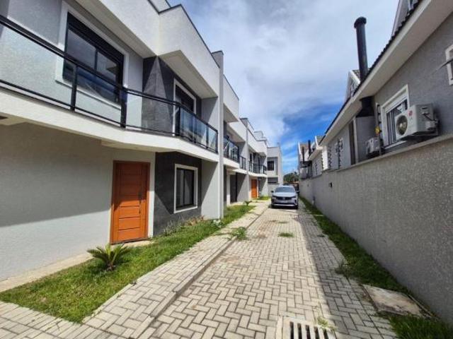 Sobrado Triplex com 3 Suítes e Rooftop no Santa Felicidade – 176m²