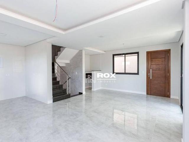 Sobrado Triplex com 3 quartos à venda, 150 m² por R$ 845.000 Tingui, Curitiba/PR