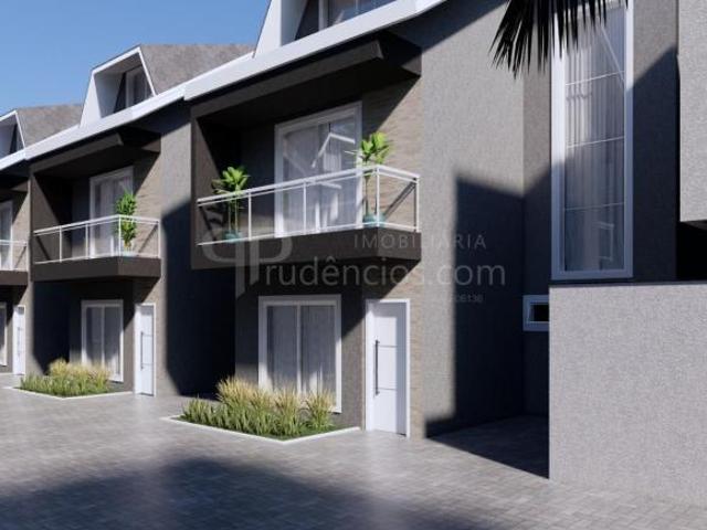 Sobrado tríplex à venda, Bairro: Uberaba, CURITIBA PR