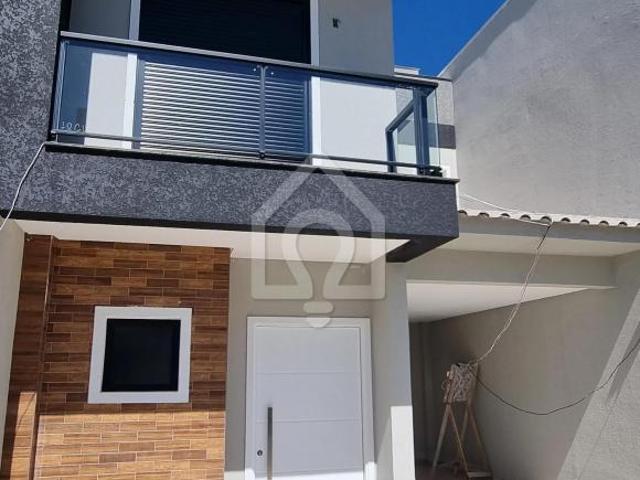SOBRADO TRIPLEX À VENDA EM ORFÃS