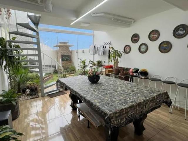 Sobrado Triplex à venda no bairro Jardim Eldorado