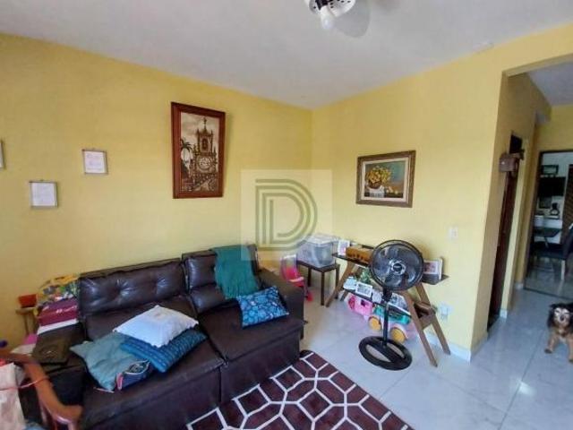 Sobrado triplex ao lado do The Square Open Mall