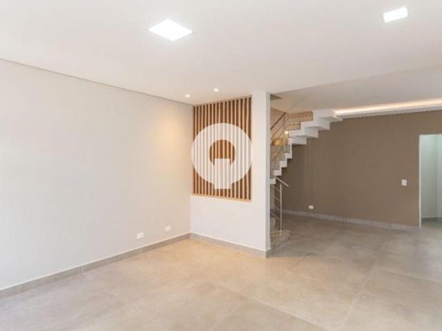 SOBRADO TRIPLEX, ACEITA PERMUTA CABRAL ATÉ 100%