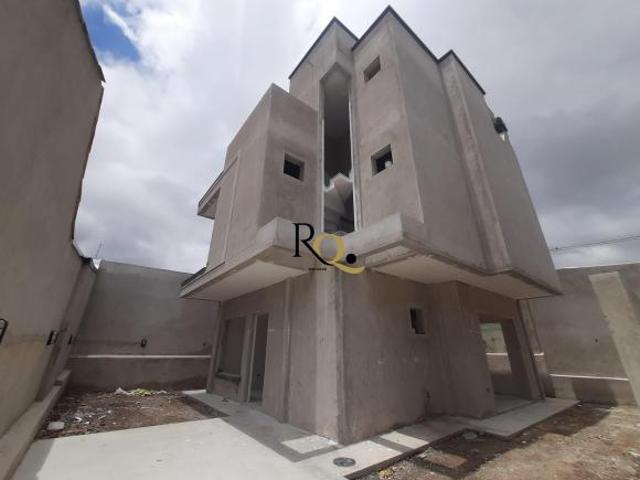 SOBRADO TRÍPLEX ALTO PADRÃO 3 QUARTOS 3 SUÍTES E TERRAÇO GOURMET
