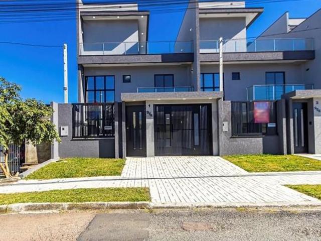 SOBRADO TRIPLEX DE ALTO PADRÃO, Bairro Cruzeiro. São Jose dos Pinhais