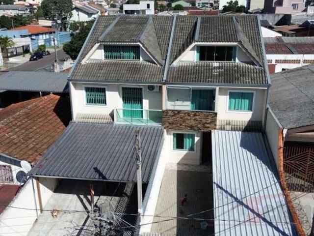 SOBRADO TRIPLEX DE FRENTE PARA A RUA EM TERRENO PRIVATIVO À VENDA NO XAXIM SCHMOELLER IMÓVEIS