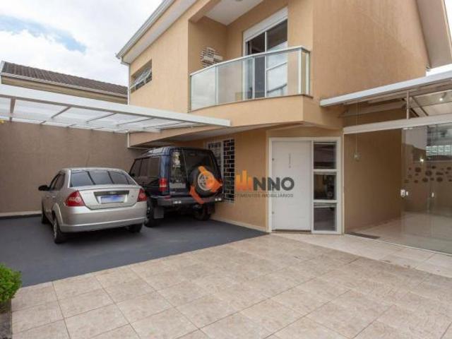Sobrado Triplex em Condomínio com 3 quartos 1 suíte no Guaíra
