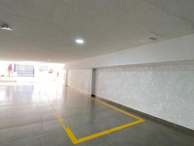 Sobrado Tríplex em condomínio com 147m², 3 dormitórios 1 suíte, 2 vagas