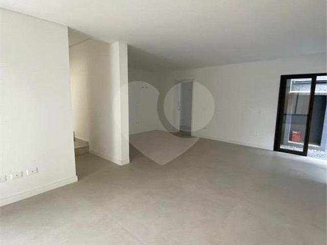 Sobrado Triplex Jardim das Américas 3 Dormitórios 3 Suítes 2 Vagas Alto Padrão