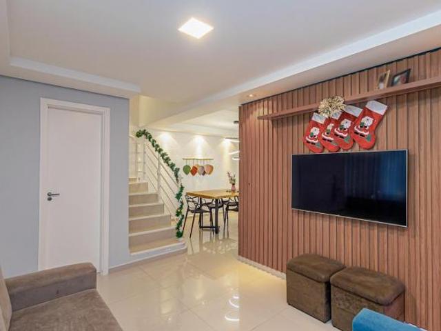 Sobrado Triplex Maravilhoso no Campo Comprido – Semi Mobiliado, Decorado, Suíte com Closet e Hidro!