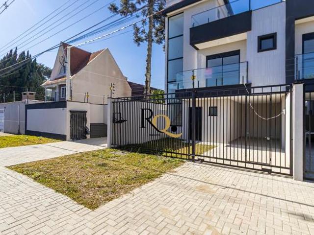 SOBRADO TRÍPLEX NOVO 3 QUARTORS E 3 SUÍTES TERRAÇO GOURMET BAIRRO CAJURU