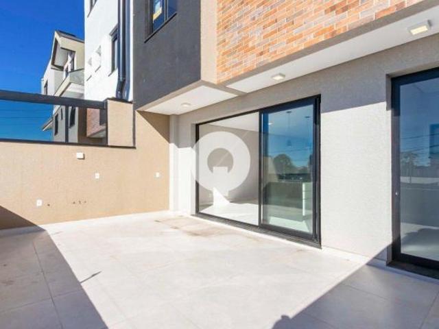 SOBRADO TRIPLEX NOVO COM 3 SUÍTES NO PINHEIRINHO
