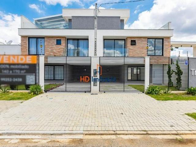 Sobrado tríplex, novo, mobiliado com 3 dormitórios à venda, 139 m² por R$ 1.659.900 Santa Felicida