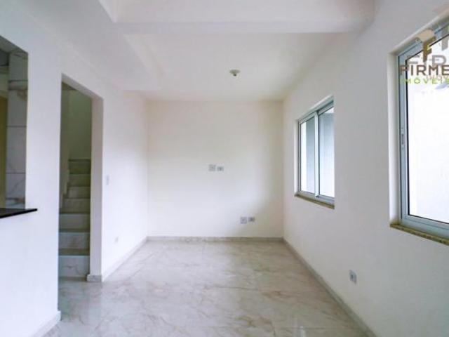 Sobrado Triplex Novo no Xaxim 3 Quartos, Suíte e Ático Amplo