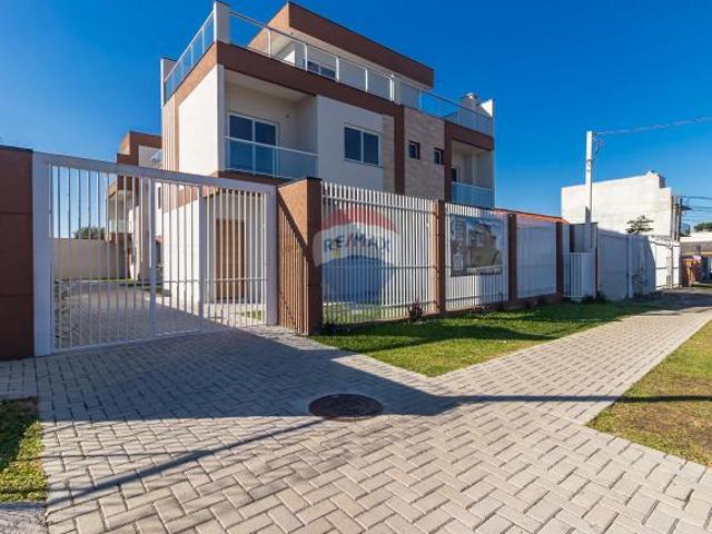 Sobrado Triplex Novo no Alto Boqueirão Residencial Vidal Ótima Localização