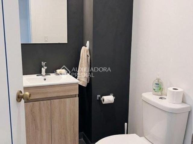 Sobrado triplex novo pronto para morar com possibilidade de permuta em Curitiba