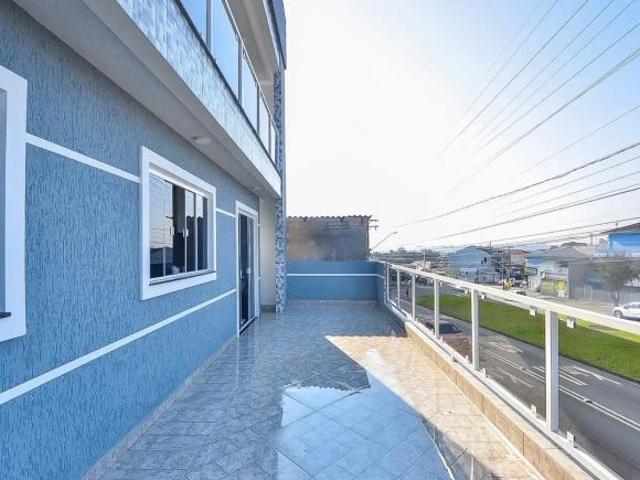 Sobrado Triplex no Alto Boqueirão
