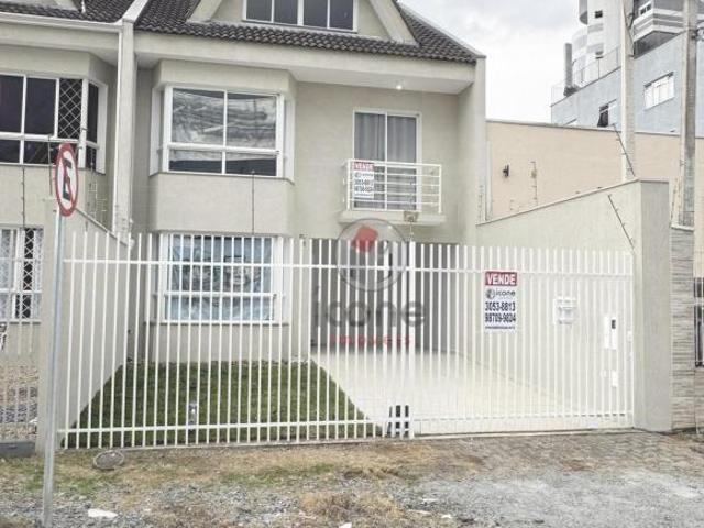Sobrado Triplex no Portão, com 03 quartos suite