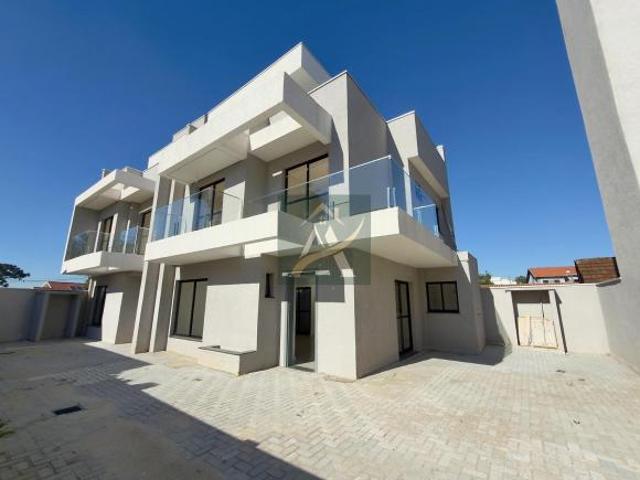 Sobrado Triplex no Uberaba | Terraço com Churrasqueira e Preparação para Jacuzzi